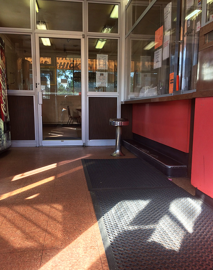 No-frills interior with classic counter service &ndash; the universal signal that you're about to experience food that needs no fancy surroundings to impress.