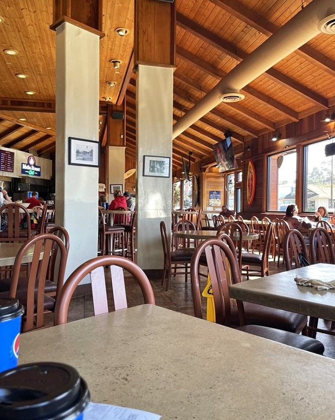 Warm wooden ceilings and comfortable seating create that "where everybody knows your name" vibe. No wonder locals keep coming back for more.