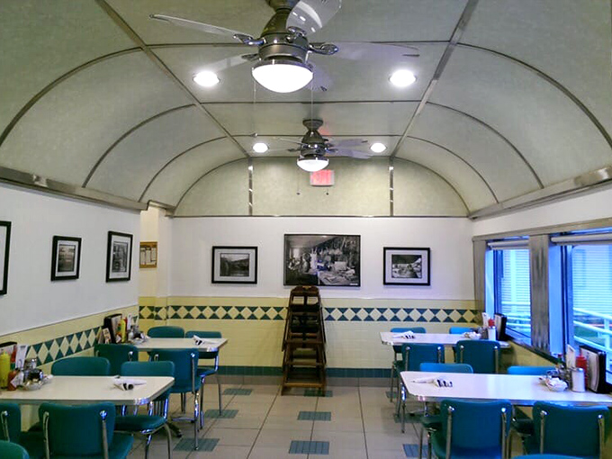 Step inside and you're transported to simpler times&mdash;turquoise booths, curved ceiling, and checkered patterns create the perfect backdrop for breakfast bliss.