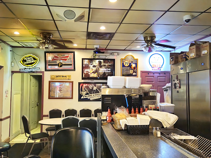 Wooden beams, warm yellow walls, and that magnificent rooster standing guard—this isn't just dining, it's like eating in your favorite aunt's country kitchen.