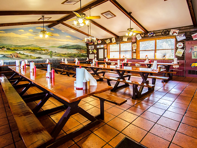 Picnic tables and countryside murals create the perfect unpretentious backdrop for serious barbecue consumption. This isn't Instagram food&mdash;it's eat-with-both-hands territory.