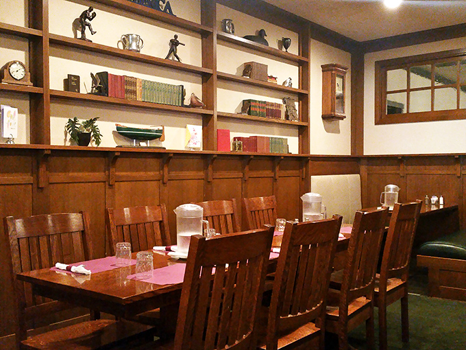 Wood-paneled walls and mission-style furniture create that "grandma's dining room" vibe where lingering over seconds (or thirds) isn't just allowed&mdash;it's expected.