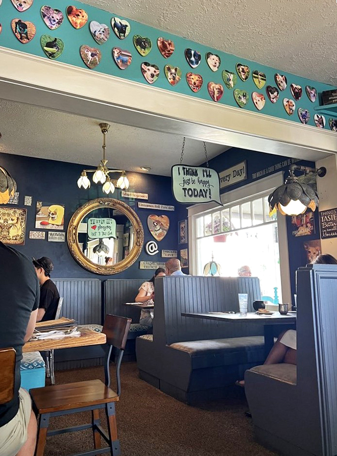 Dog lovers rejoice! The whimsical heart-shaped pet photos lining the walls prove this place understands what truly matters in life.