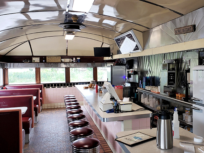 No designer chandeliers or marble floors here—just honest tables where culinary magic happens. That "HAPPINESS" sign isn't just decoration; it's a promise.