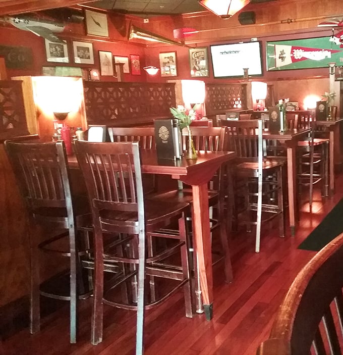 Rich wooden furnishings and warm lighting create that rare atmosphere where memories are made between bites and conversations never feel rushed. 