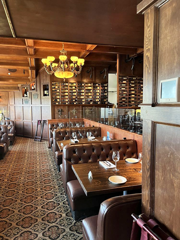 Dark wood and leather booths create the perfect hideaway for serious seafood contemplation and wine appreciation.