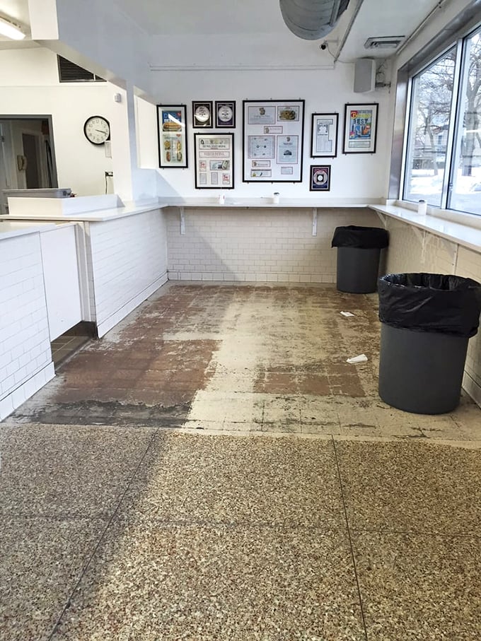 Minimalism before it was trendy. The sparse interior with its wall of accolades says, "We're here for the food, not the ambiance."