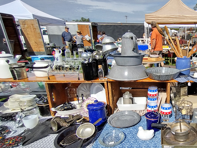 Kitchen history on display! From aluminum percolators to patriotic canisters, these culinary artifacts tell stories of Sunday dinners and holiday gatherings from decades past.