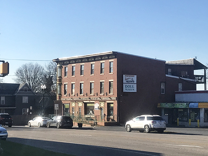 This unassuming brick building houses thousands of tiny treasures, proving that sometimes the most magical places don't advertise themselves too loudly.