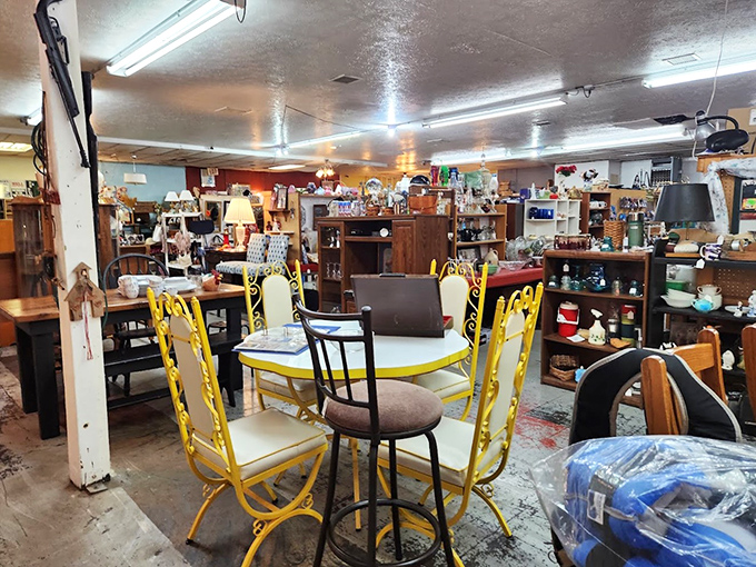 The weathered tin roof and rustic "FLEA MARKET" sign aren't just decoration—they're a promise of treasure hunting adventures waiting inside.