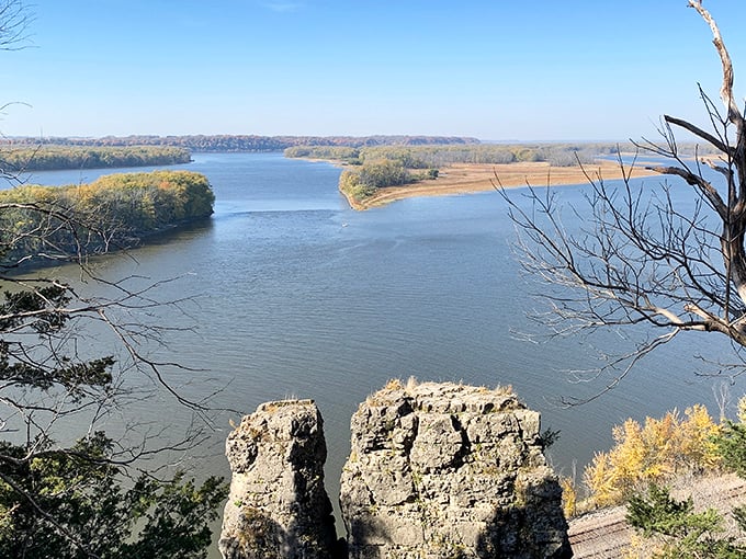 The Twin Sisters rock formation stands sentinel over the mighty Mississippi, a geological odd couple that's been people-watching for roughly half a million years.