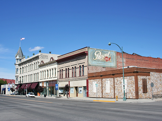 Baker City's historic district stands frozen in time, a gold rush postcard come to life under that big Eastern Oregon sky. 