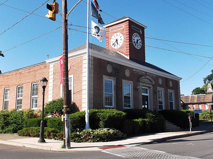 East Stroudsburg's colorful streetscape welcomes Pocono adventurers. That vintage car adds just the right touch of small-town nostalgia!