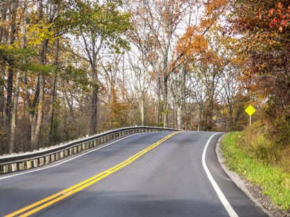 7 Scenic Drives In Ohio That’ll Make You Fall In Love With The Road Again