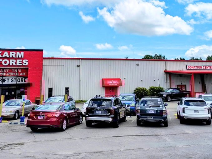 KARM's bustling parking lot tells the story - this isn't just thrifting, it's a community event. The bargain Olympics are in full swing!