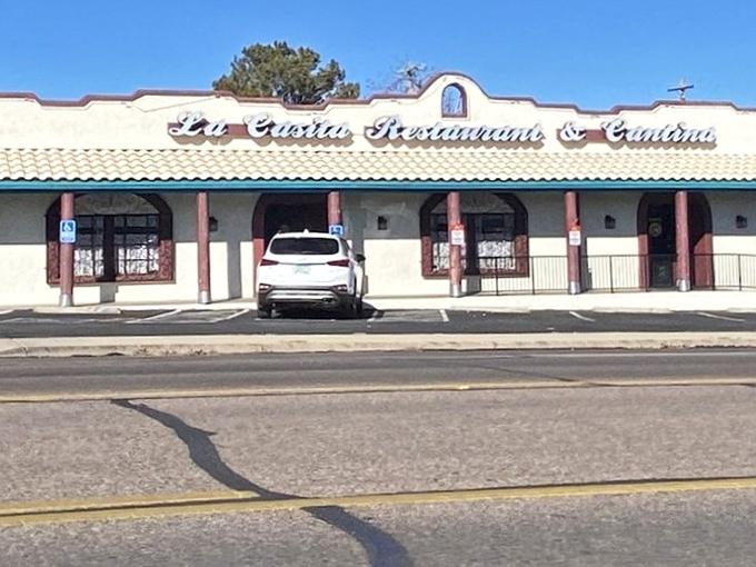 La Casita's unassuming storefront hides culinary treasures within. Like finding an unexpected $20 in your jacket pocket, but tastier.