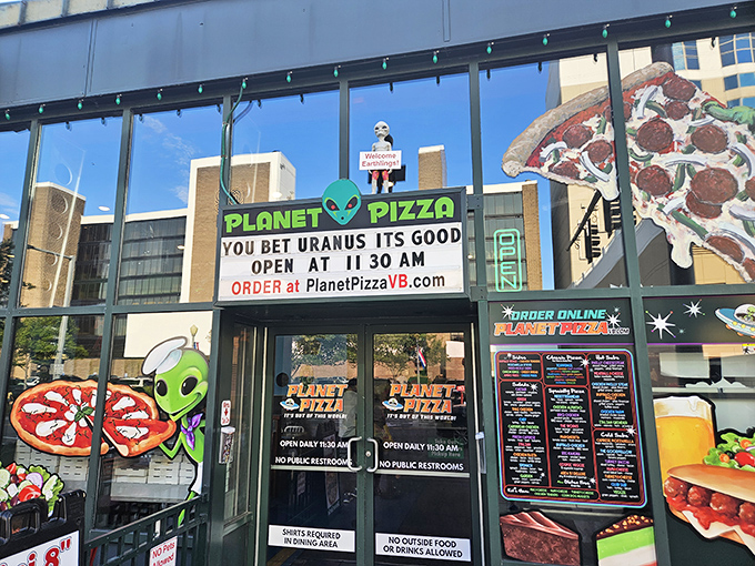 "You Bet Uranus It's Good" &ndash; when a pizza place has alien humor, you know they don't take themselves too seriously!