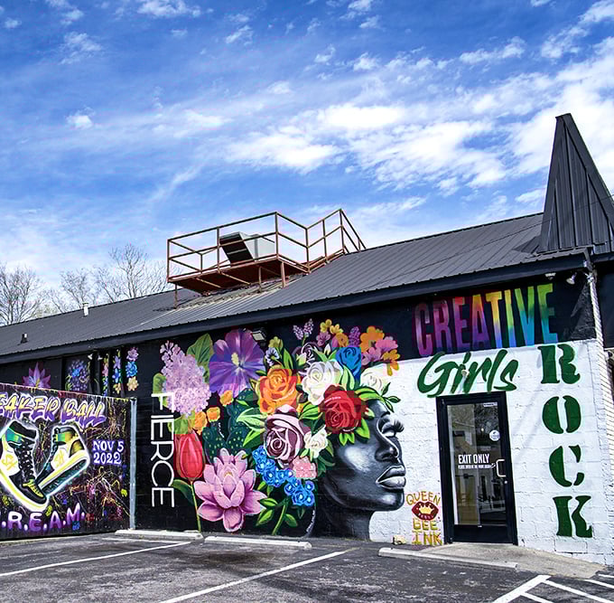Vibrant murals and bold colors announce that Slim & Husky's isn't just serving pizza &ndash; they're serving an experience!