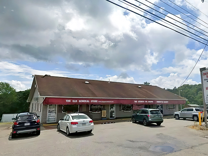 The Country Pie Shoppe's humble exterior hides treasure within. Like finding a secret dessert speakeasy in rural Pennsylvania!