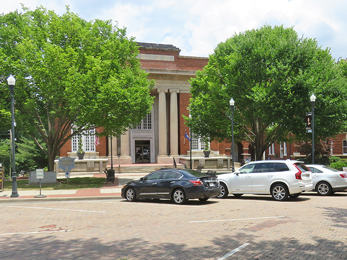 The historic heart of Abbeville, where the town square hasn't changed much since your grandparents went on their first date. 