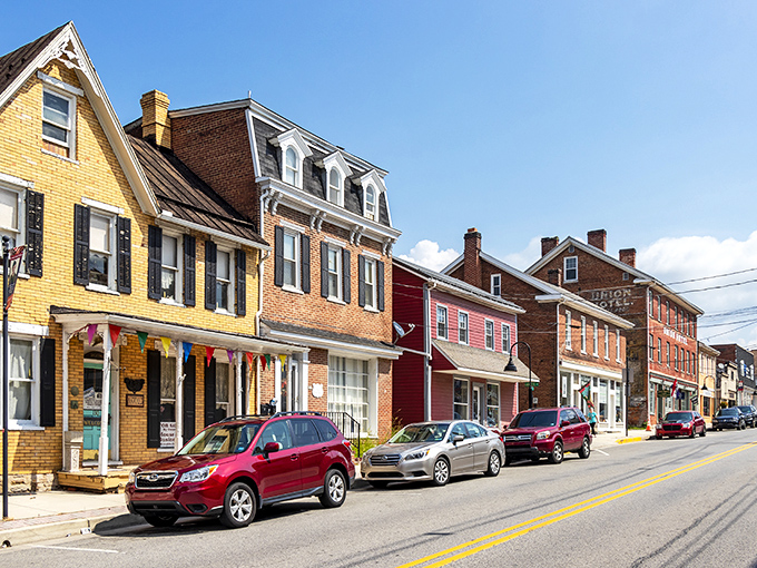 Those Bedford hills cradle Main Street like Mother Nature's own rocking chair.