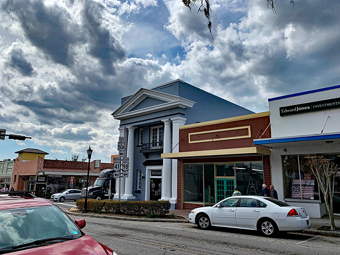 Welcoming storefronts and friendly faces around every corner in this charming courthouse town.