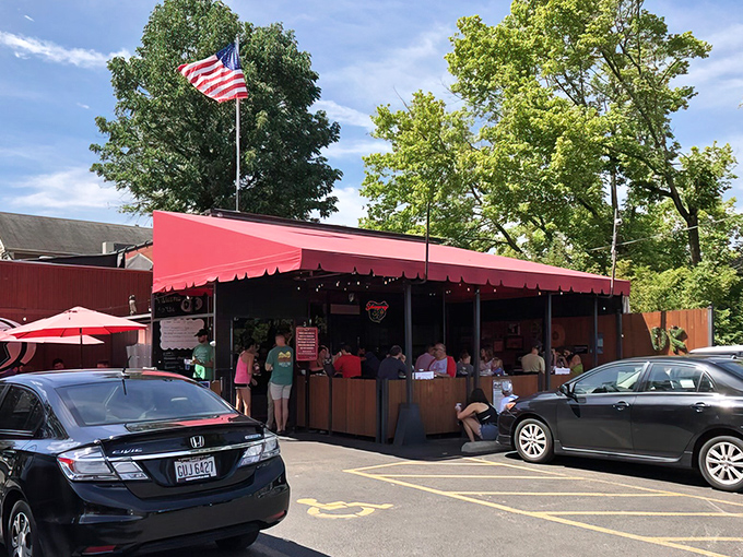 When the weather's perfect and the grill's hot, this little slice of diner heaven proves good things come in small packages.