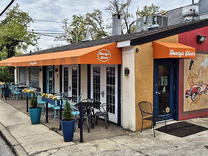 That vintage-inspired orange awning isn't just decoration&mdash;it's Doozy's way of waving hello to hungry Catonsville locals.