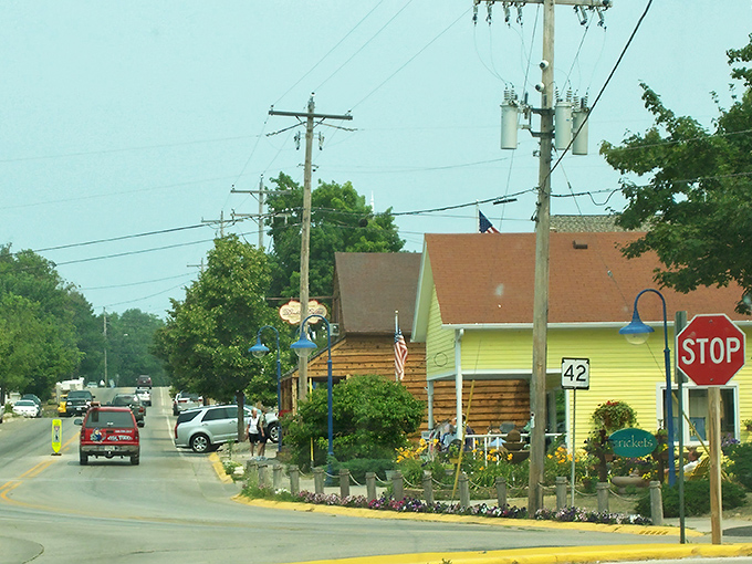 Colorful storefronts add charm to Egg Harbor's main drag &ndash; where "traffic jam" means three cars at the stop sign.