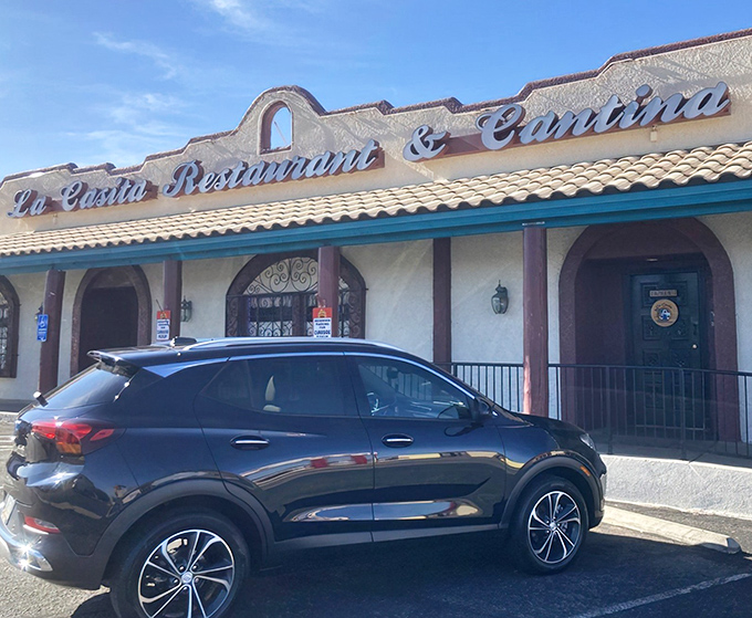 La Casita stands ready for another day of serving Sierra Vista's enchilada enthusiasts. That sign promises satisfaction without pretension.