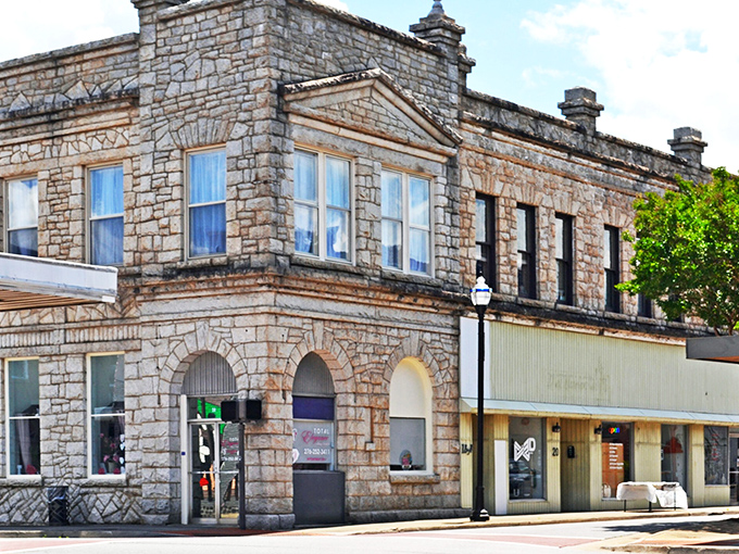 Quiet streets and well-preserved storefronts make Martinsville feel like stepping into a Norman Rockwell painting with modern conveniences.