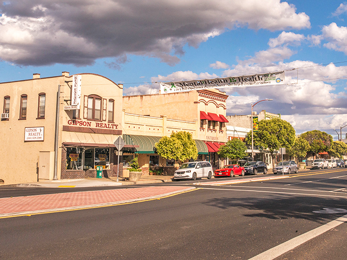 Main Street magic that won't break the bank! These historic storefronts house treasures waiting to be discovered by savvy retirees.