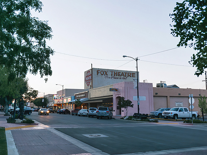 Evening falls on Taft's charming downtown. That desert sunset paints everything in a golden glow worth savoring.