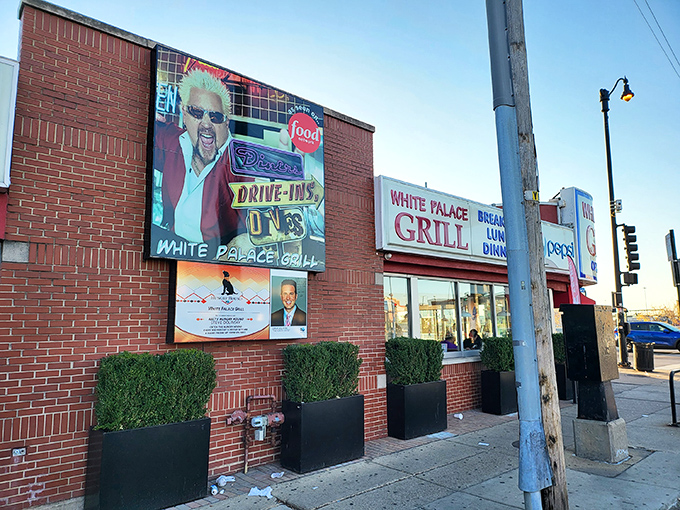 The Food Network-approved White Palace Grill wears its celebrity status proudly. This Chicago diner has fed everyone from movie stars to midnight cab drivers.
