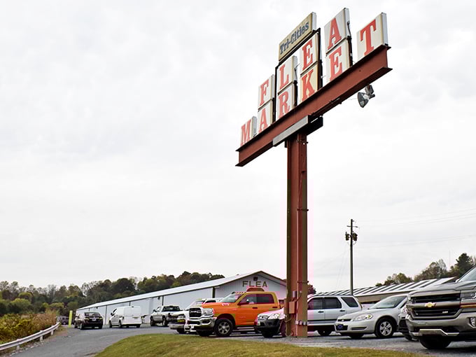 Tri Cities vendors display their wares with pride. That perfect fishing lure or vintage tool is waiting just around the corner.