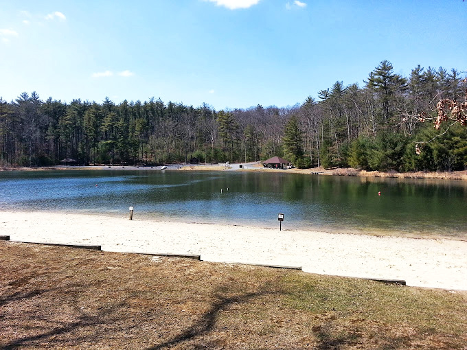 Winter's retreat reveals the park's peaceful character&mdash;when the crowds thin out, the true serenity of Whipple Dam emerges.