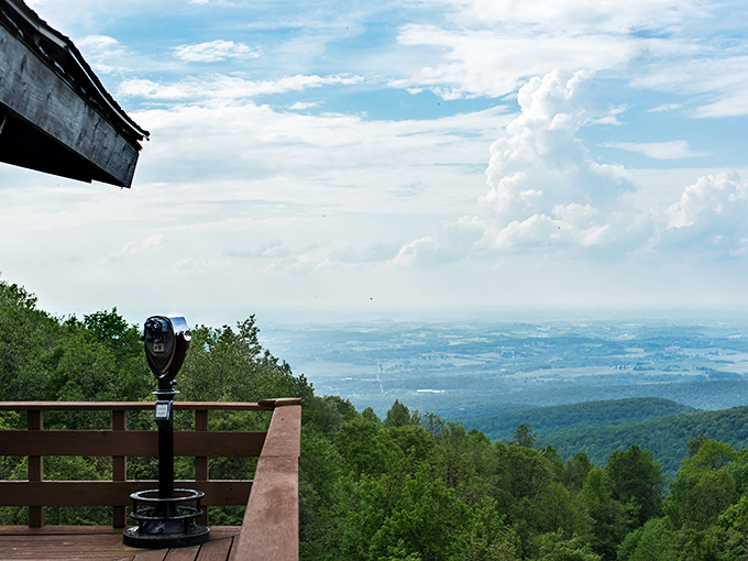 That viewing scope isn't just for show &ndash; the panoramic vistas from here rival any postcard.