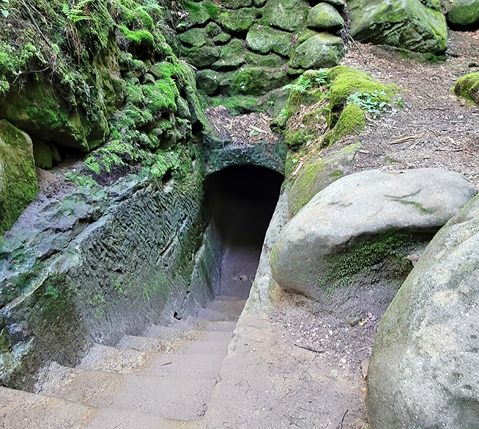 The entrance to Rock House feels like stepping into another world. Indiana Jones would approve of this adventure&mdash;minus the booby traps.