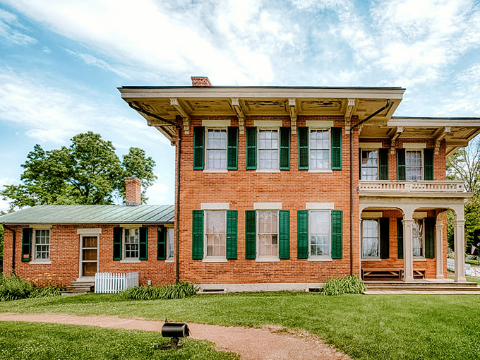 Ulysses S. Grant's home stands proudly with its green shutters and brick facade &ndash; the 19th-century equivalent of moving to the suburbs after a promotion.