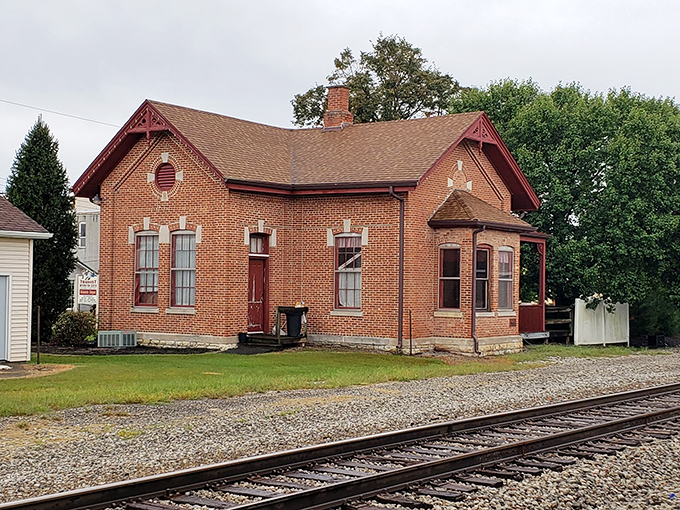 This historic depot hasn't seen a passenger train in decades, but stands sentinel to Arcola's railroad past. Time slows down just looking at it.