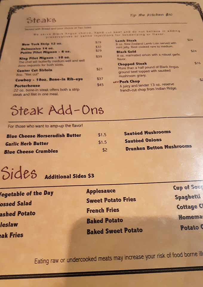 A menu that cuts right to the chase—quality Black Angus beef without fancy injections or preservatives. Steak purists, rejoice!