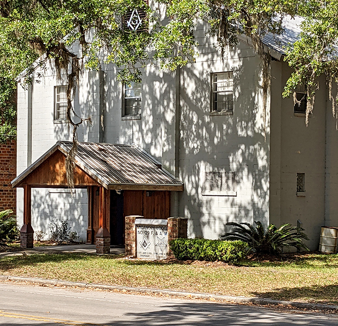 This stately lodge whispers tales of bygone eras when travelers moved slower and savored every moment.