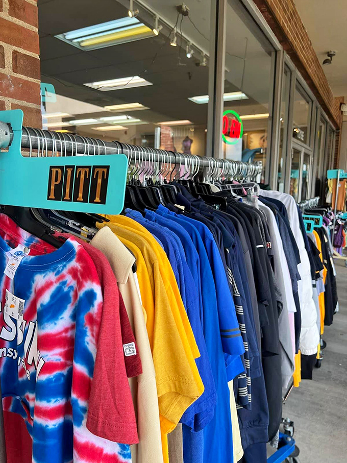 We pay cash isn't just a sign—it's an invitation to clean out your closet and fund your next style evolution.