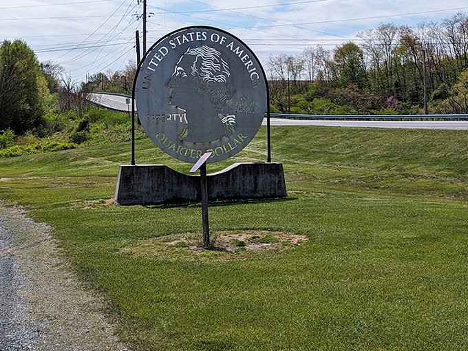 Traffic slows down for this roadside marvel - who needs billboards when you have giant currency?