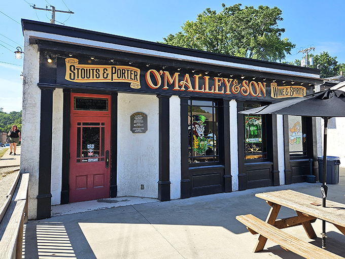 O'Malley's Pub brings a taste of Dublin to Missouri. Descend 55 feet underground into limestone cellars where the temperature stays cool and the Irish spirits flow freely.
