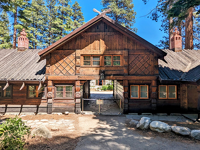 Not your average cabin in the woods. This Nordic-inspired entrance showcases intricate woodwork and dragon-head beams that transport visitors straight to Scandinavia.