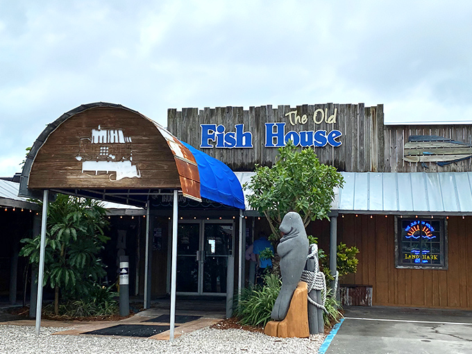 The Old Fish House isn't just a restaurant&mdash;it's Grant-Valkaria's unofficial town hall. Where seafood meets storytelling and everyone leaves with a full belly and new friends.