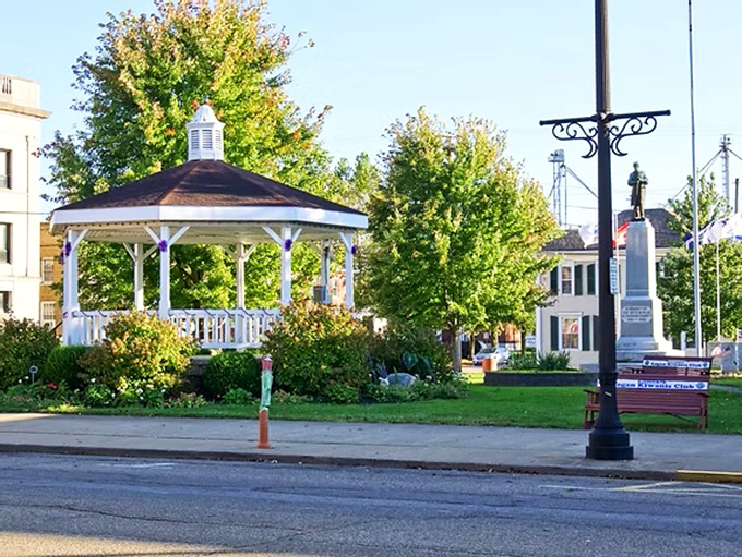 The town gazebo in Worthington Park offers a Norman Rockwell moment &ndash; just add a brass band and homemade lemonade.