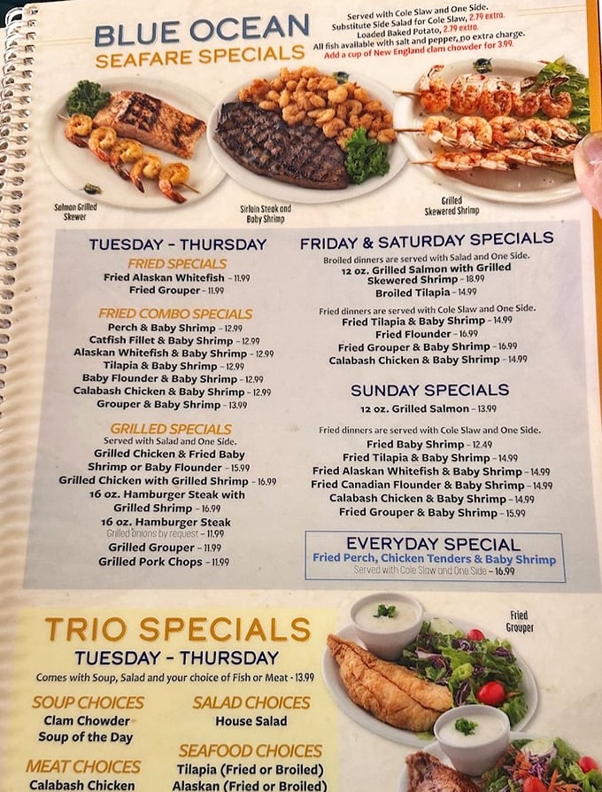 The menu reads like a love letter to seafood enthusiasts. Those trio specials? The holy trinity of affordable indulgence.
