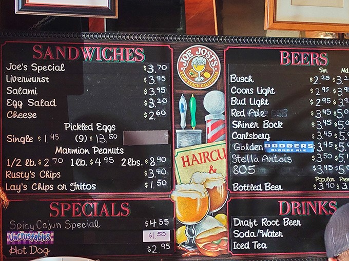 Simplicity reigns supreme on this hand-lettered chalkboard menu&mdash;proof that when you do a few things perfectly, you don't need fancy digital displays or QR codes.